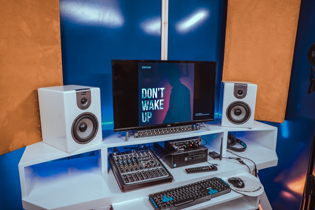 How to Setup and Optimize a Purpose-Driven Home Music Production Studi ...